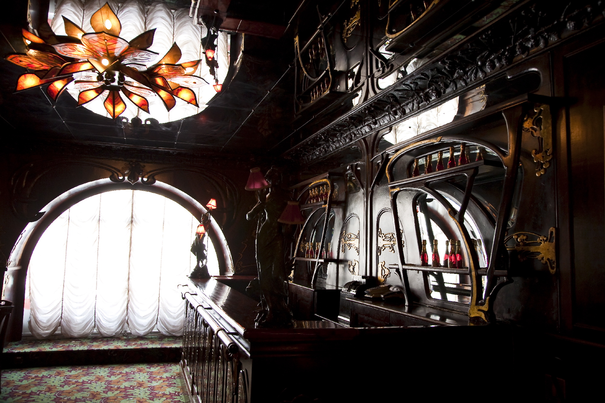 La Collection 1900 | Museums in La Madeleine, Paris