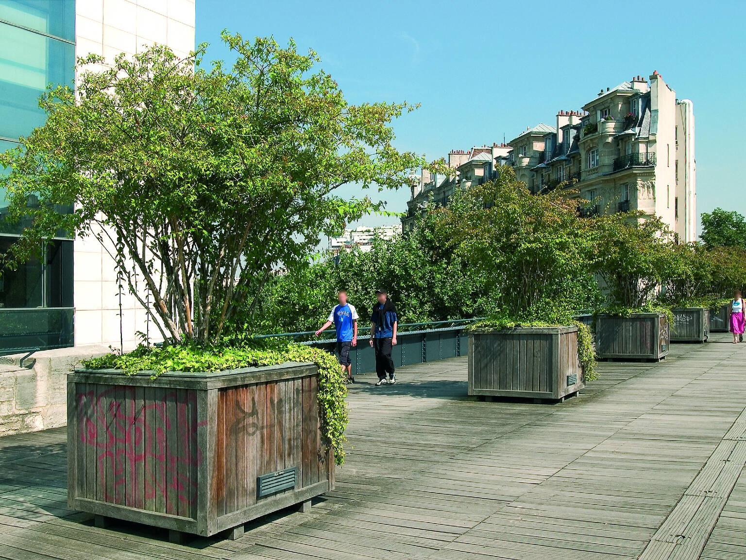 12 Pretty Amazing Parks and Gardens in Paris