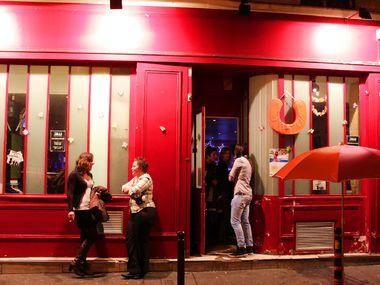Lesbian bars | Bars and pubs | Paris