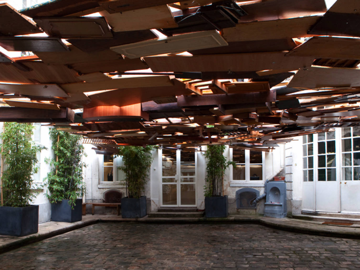 21 Best Art Galleries in Paris, Picked By Local Critics