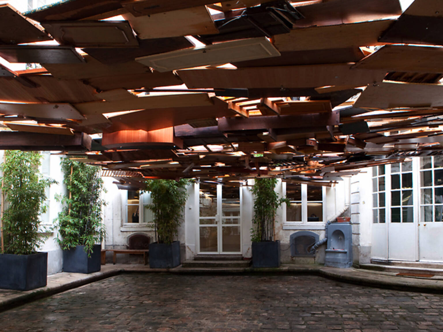 21 Best Art Galleries in Paris, Picked By Local Critics