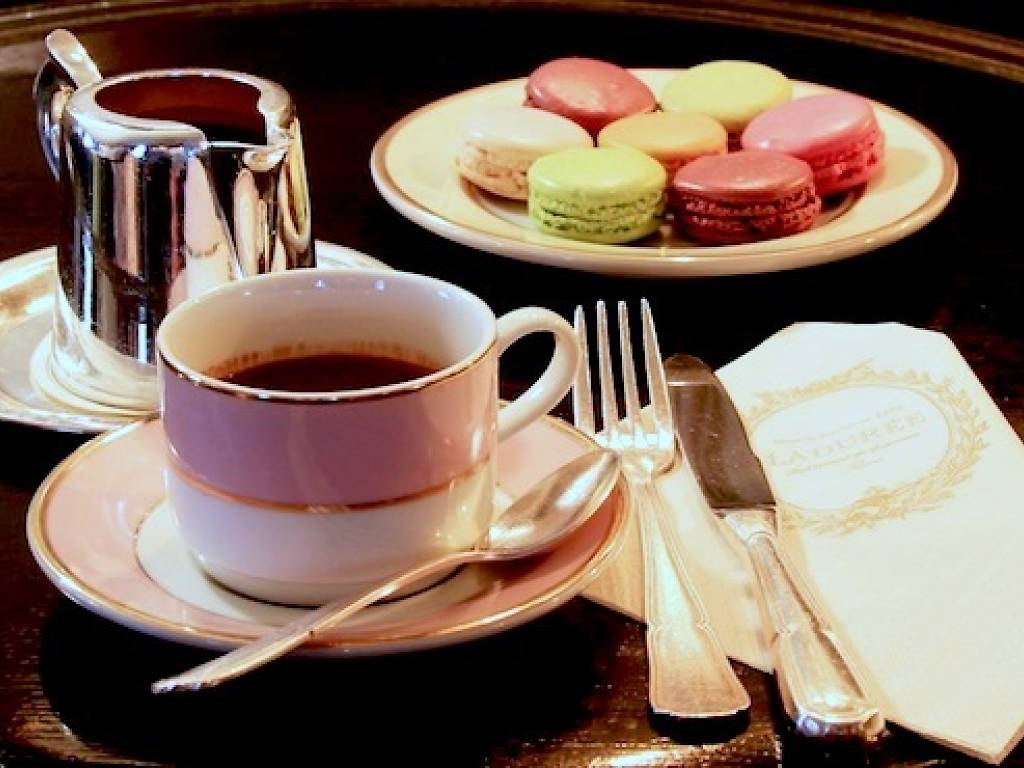 Afternoon tea in Paris