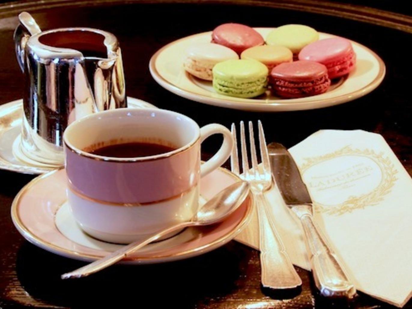 Afternoon tea in Paris