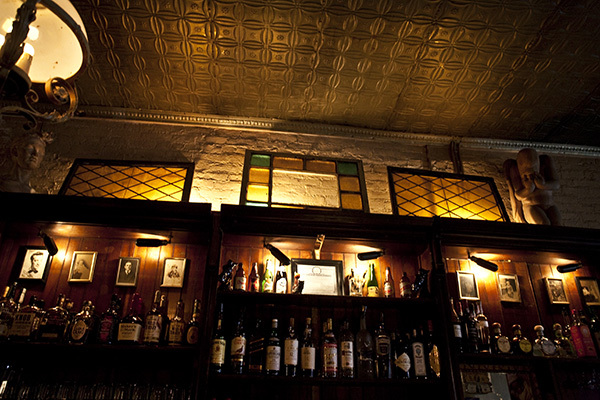 Von Bar | Bars in Noho, New York