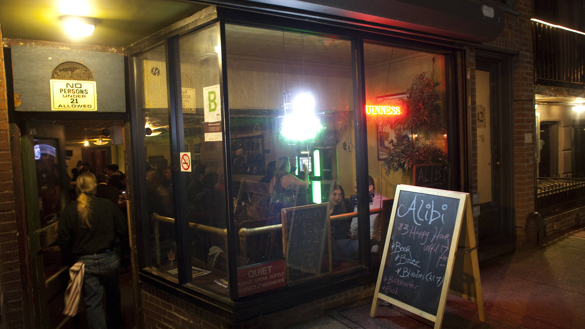 The Alibi Club | Bars in Clinton Hill, New York