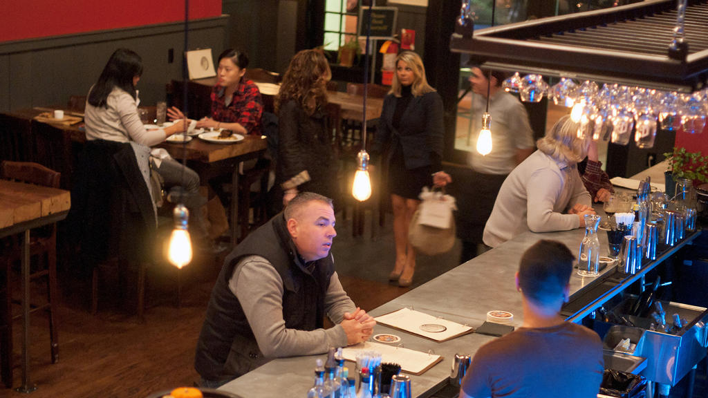 Long Island City bars near MoMA PS1: Where to go for summer drinks