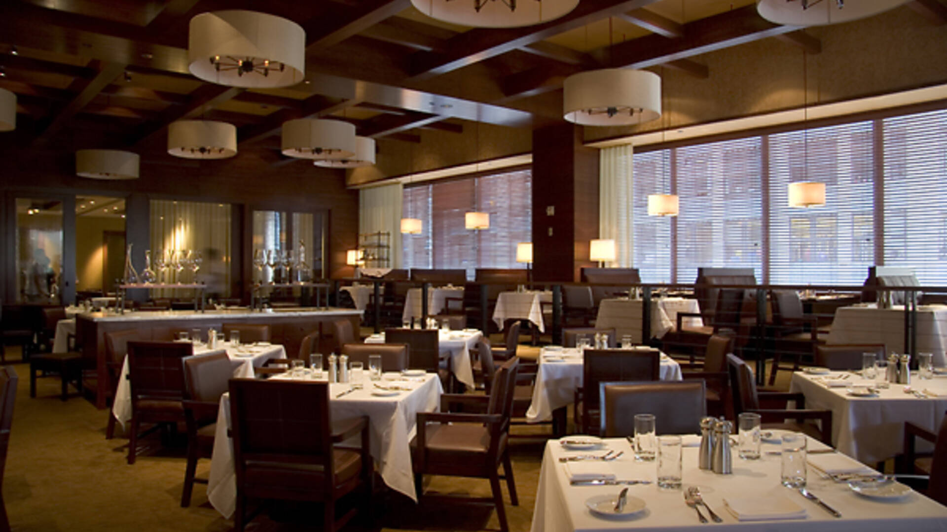 Porter House Bar and Grill | Restaurants in Upper West Side, New York
