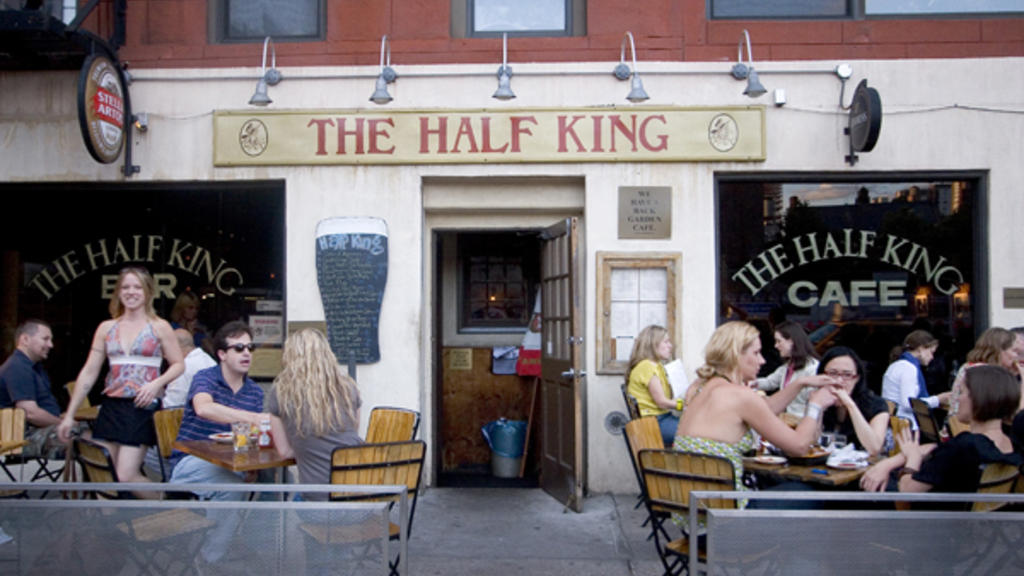 11 Best Bars in Chelsea to Visit Now