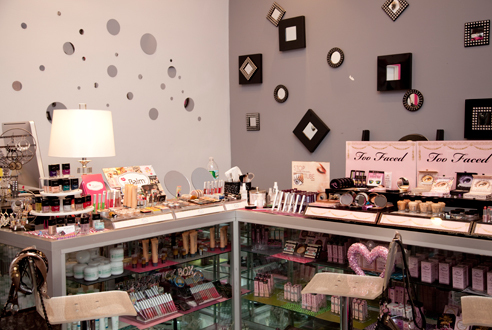 The Lipstick Box | Shopping in Bay Ridge, New York