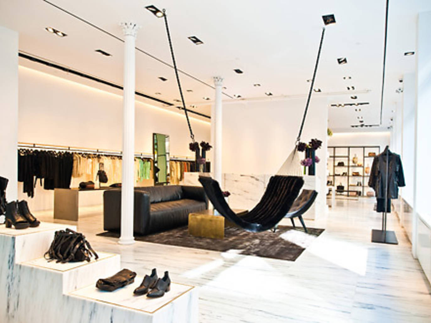 Best clothing stores in NYC for shopping the latest styles