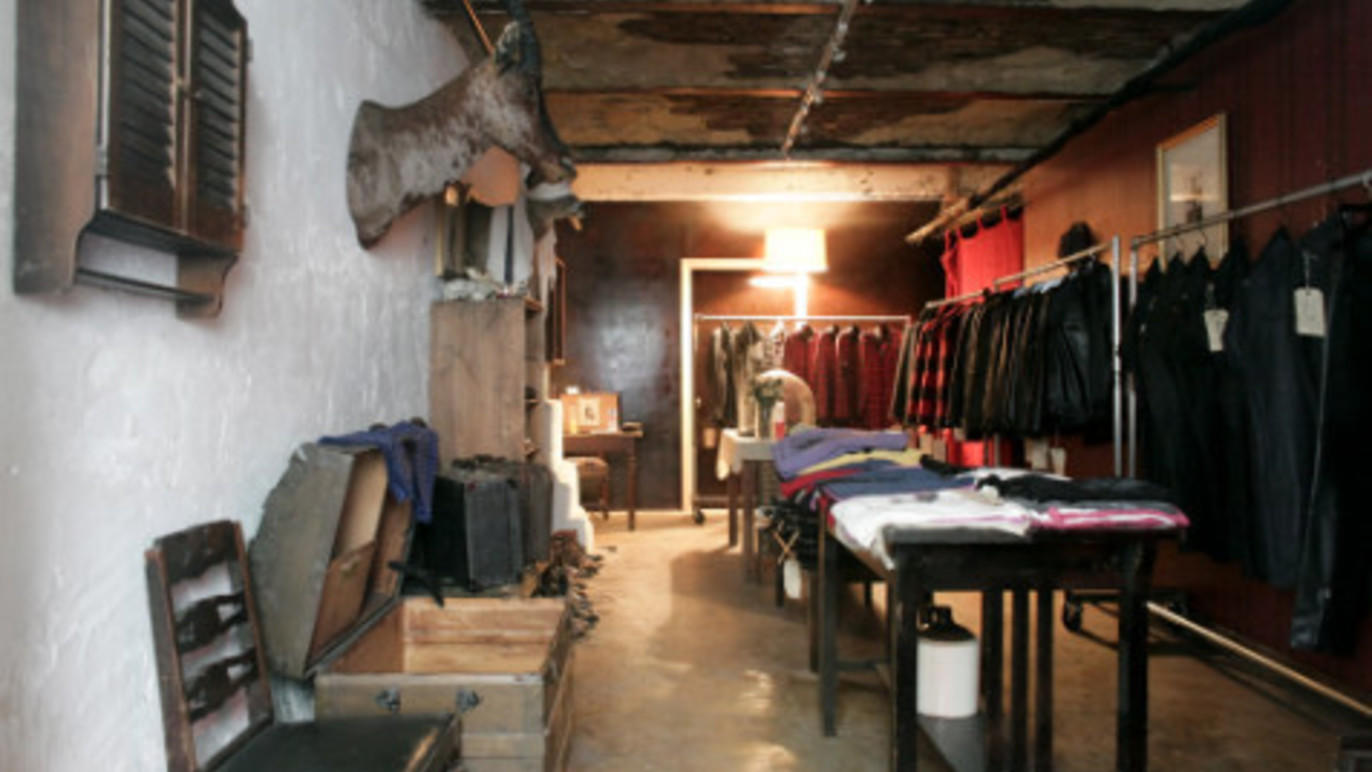 Punk style guide to NYC: Where to find punk shops and salons in New ...