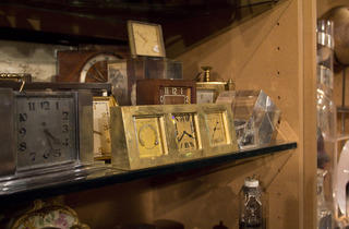 Mantiques Modern | Shopping in Chelsea, New York