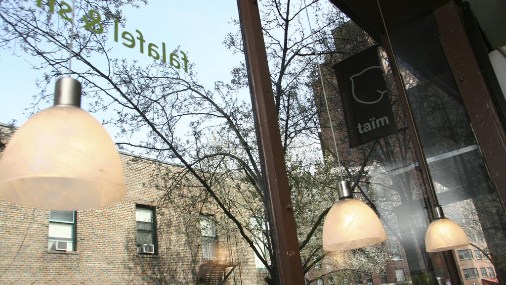 Taïm | Restaurants in West Village, New York