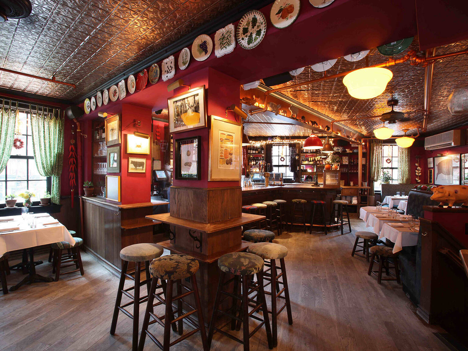 Restaurants with Private Rooms in NYC | Private Dining in New York