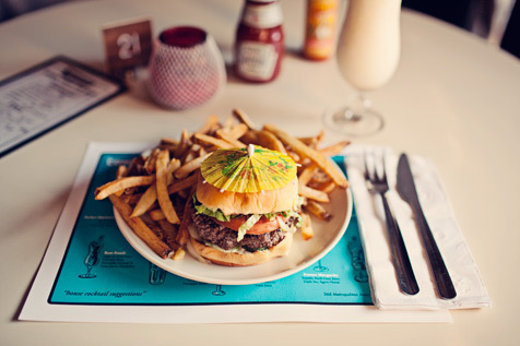24 Best Williamsburg Restaurants You Must Try Right Now