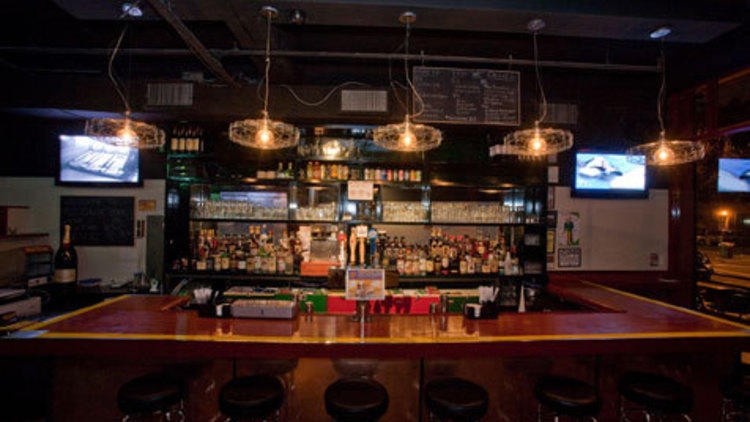 Best bars with games