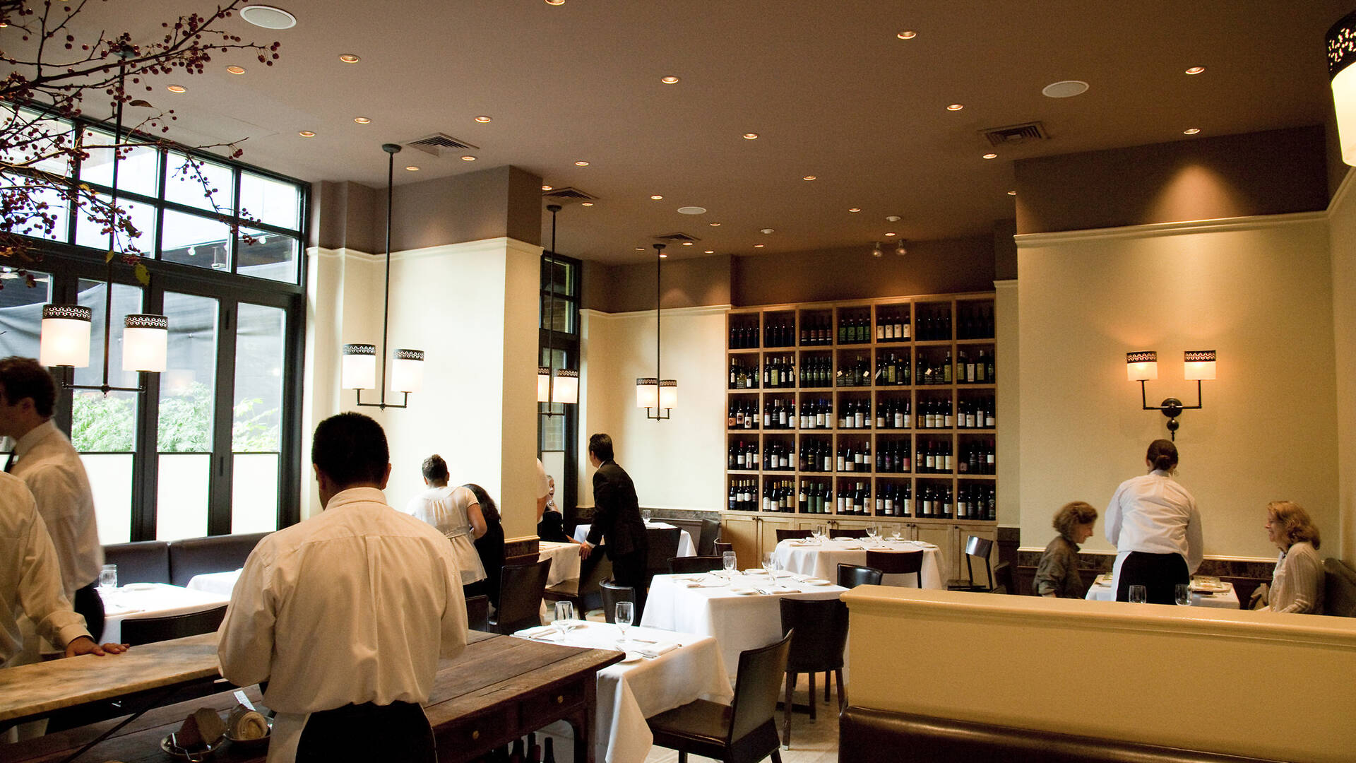 Esca | Restaurants in Hell's Kitchen, New York