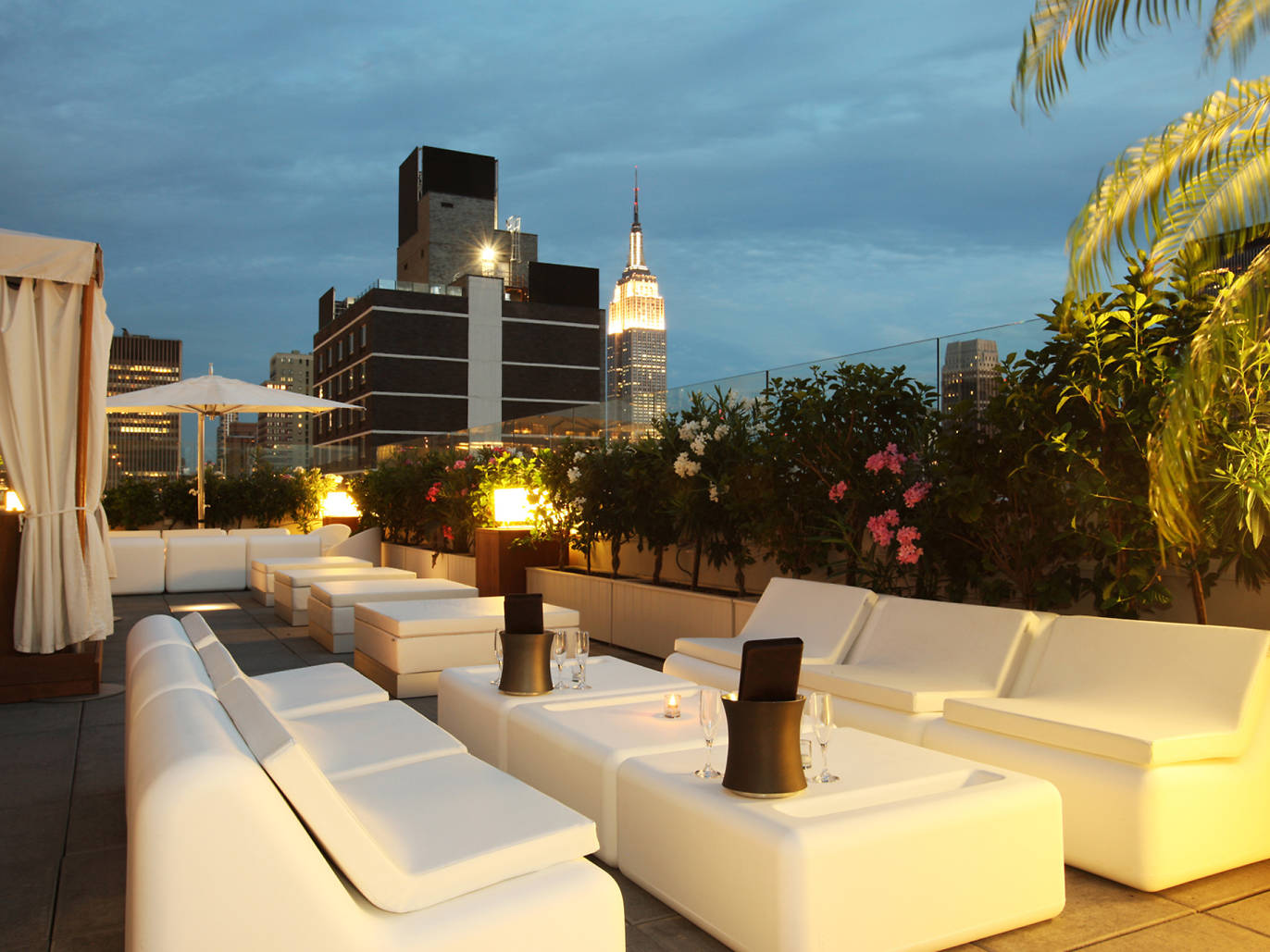 Things to do on NYC Rooftops from Bars to Movie Screenings