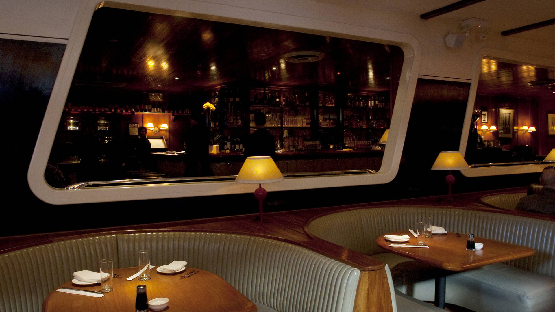 Lure Fishbar | Restaurants in Soho, New York