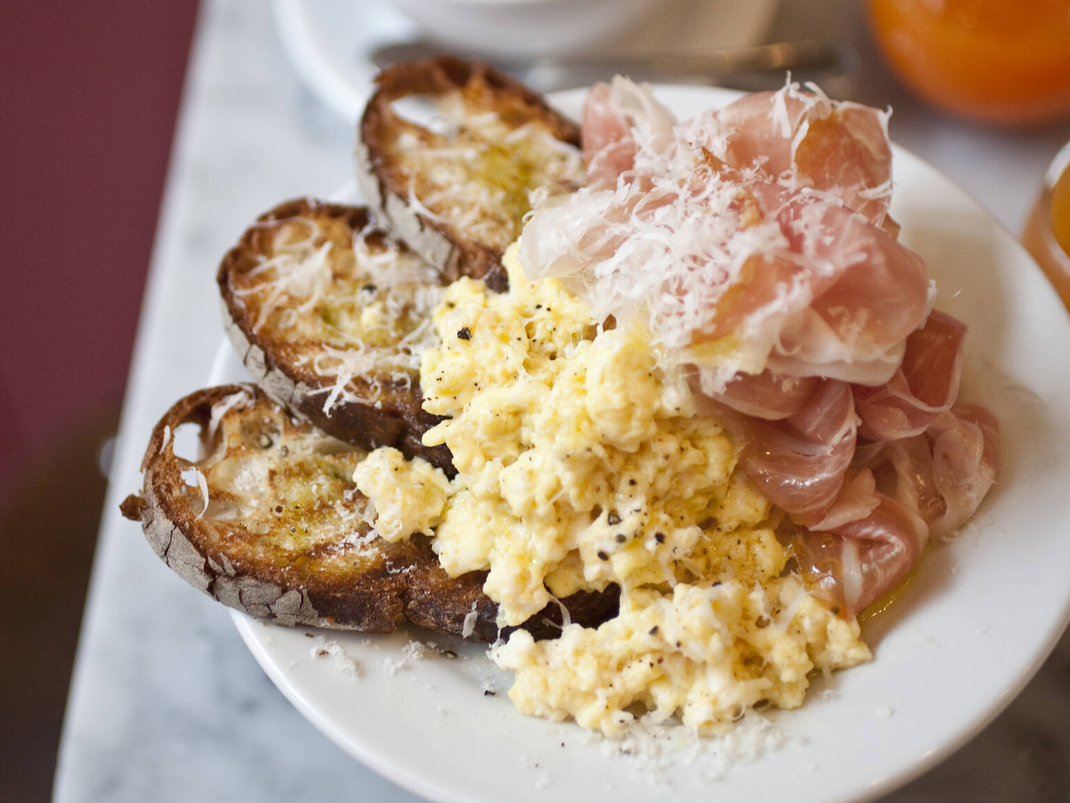 NYC's best breakfast spots for coffee, pancakes, eggs and bagels
