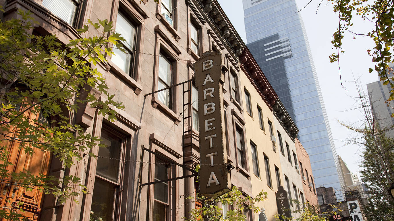 11 Best Restaurant Row NYC Eateries to Visit Before Broadway