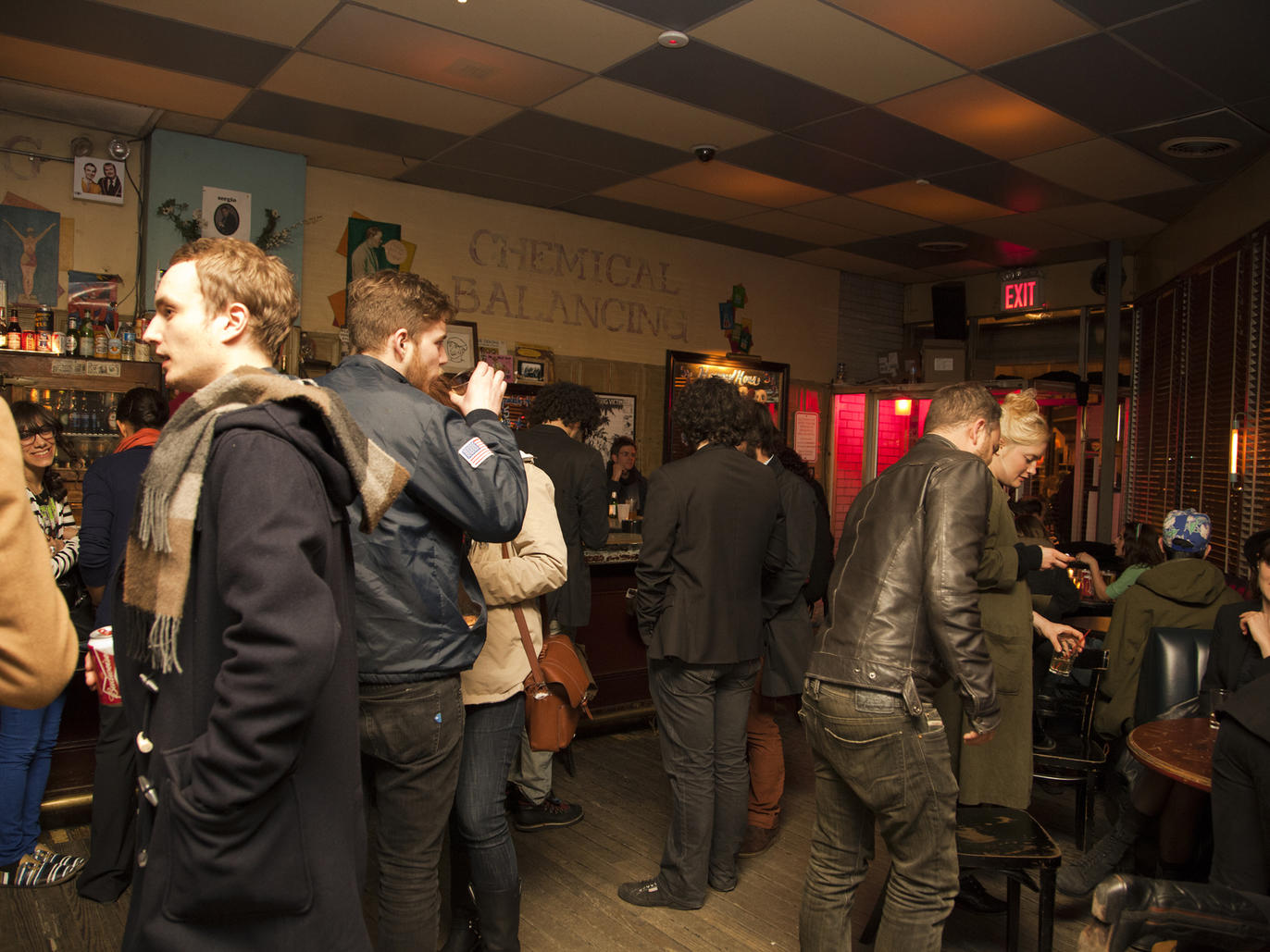 Best Hookup Bars in NYC to Meet People