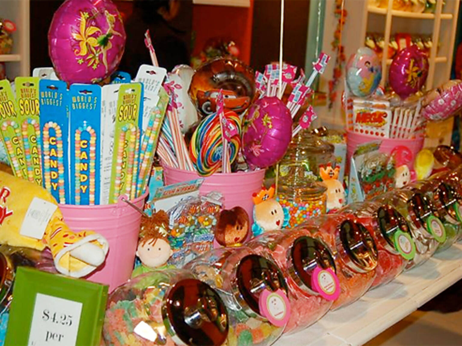 Find a great candy store in New York to satisfy your sweet tooth