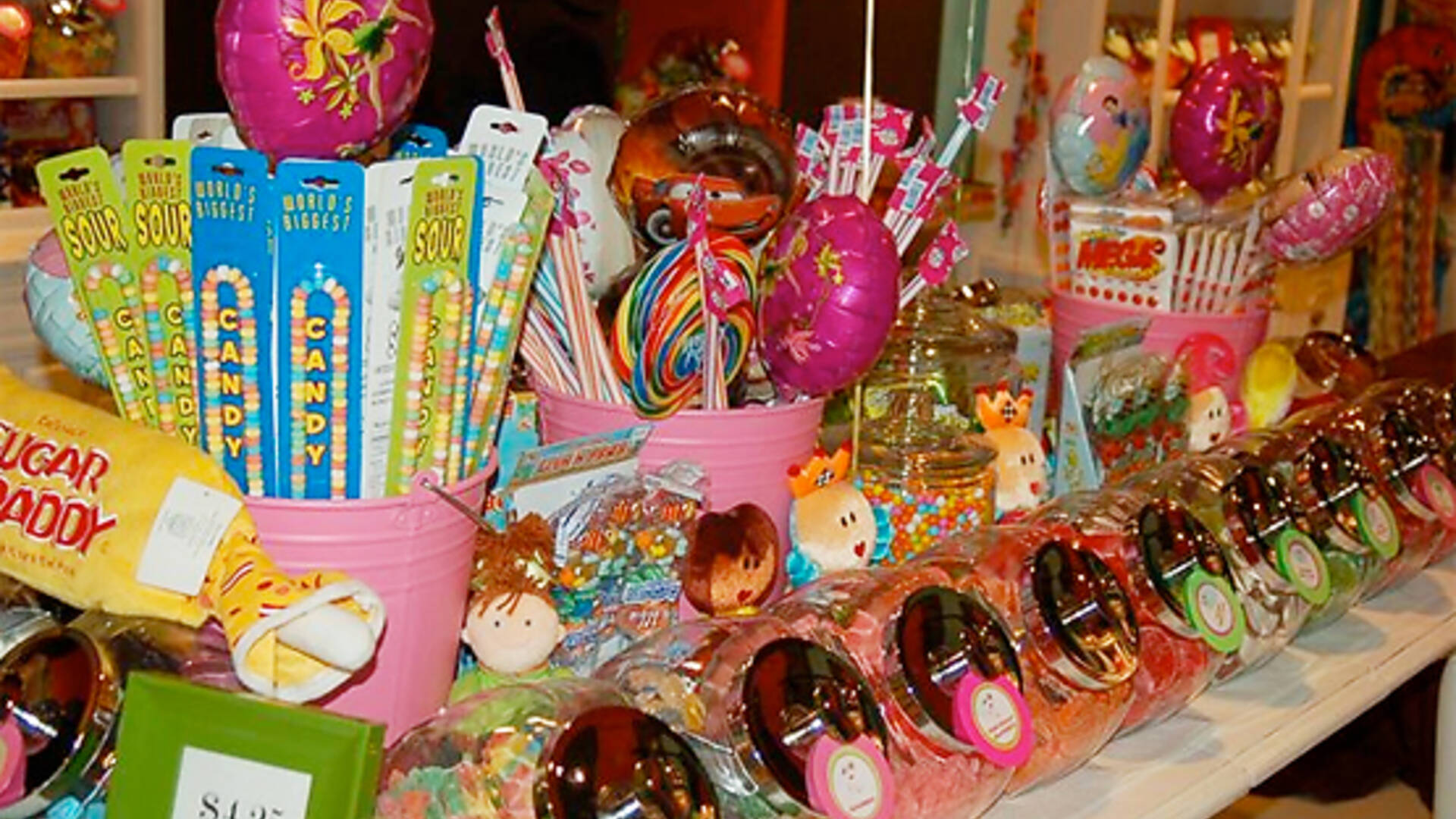 Find a great candy store in New York to satisfy your sweet tooth