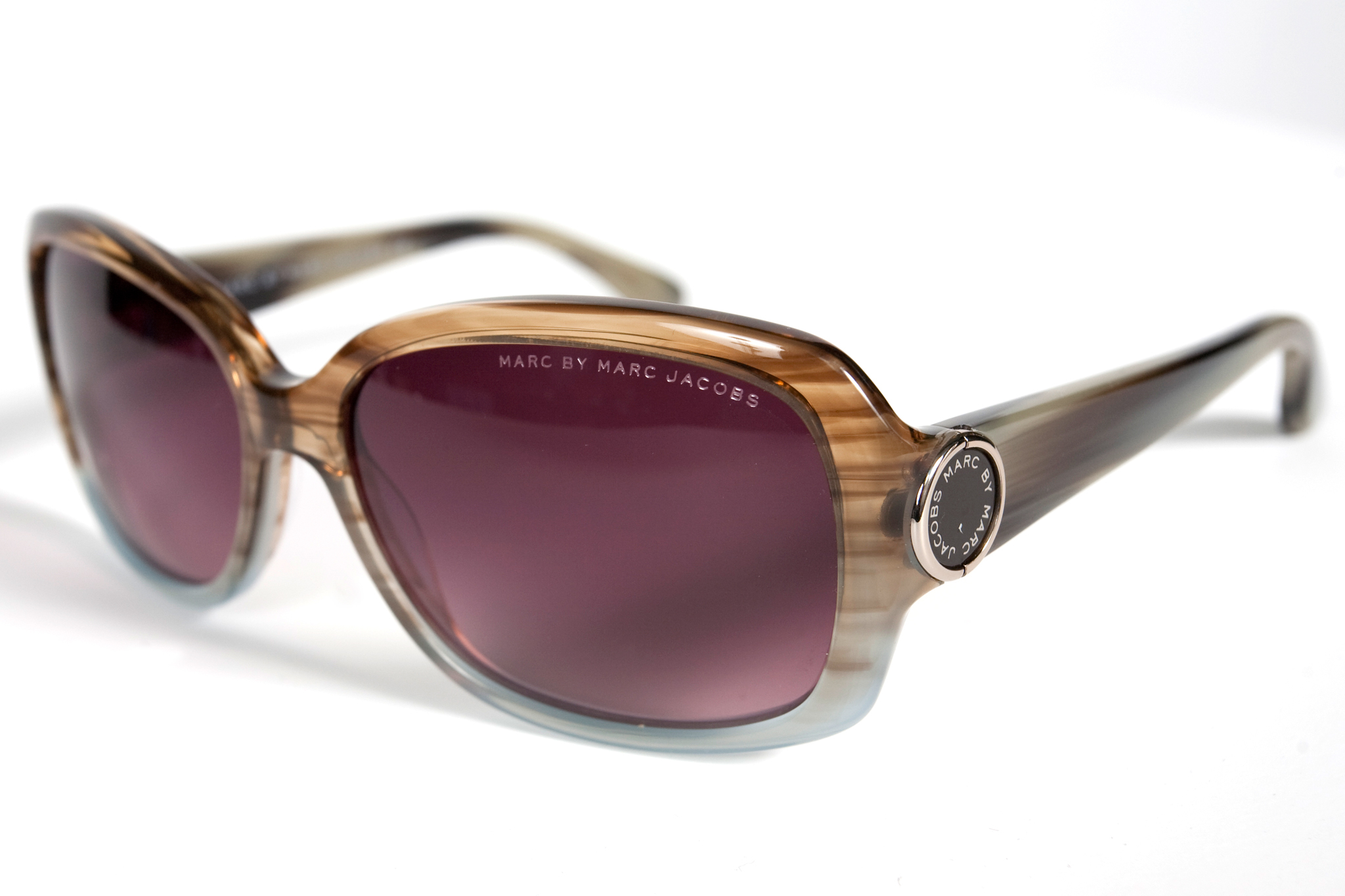 Elijah Peters Optique | Shopping in Lenox Hill, New York