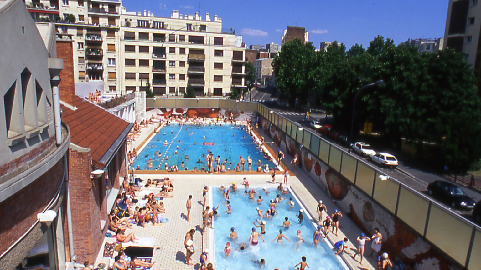 Les 19 meilleures piscines pour prendre l'eau à Paris