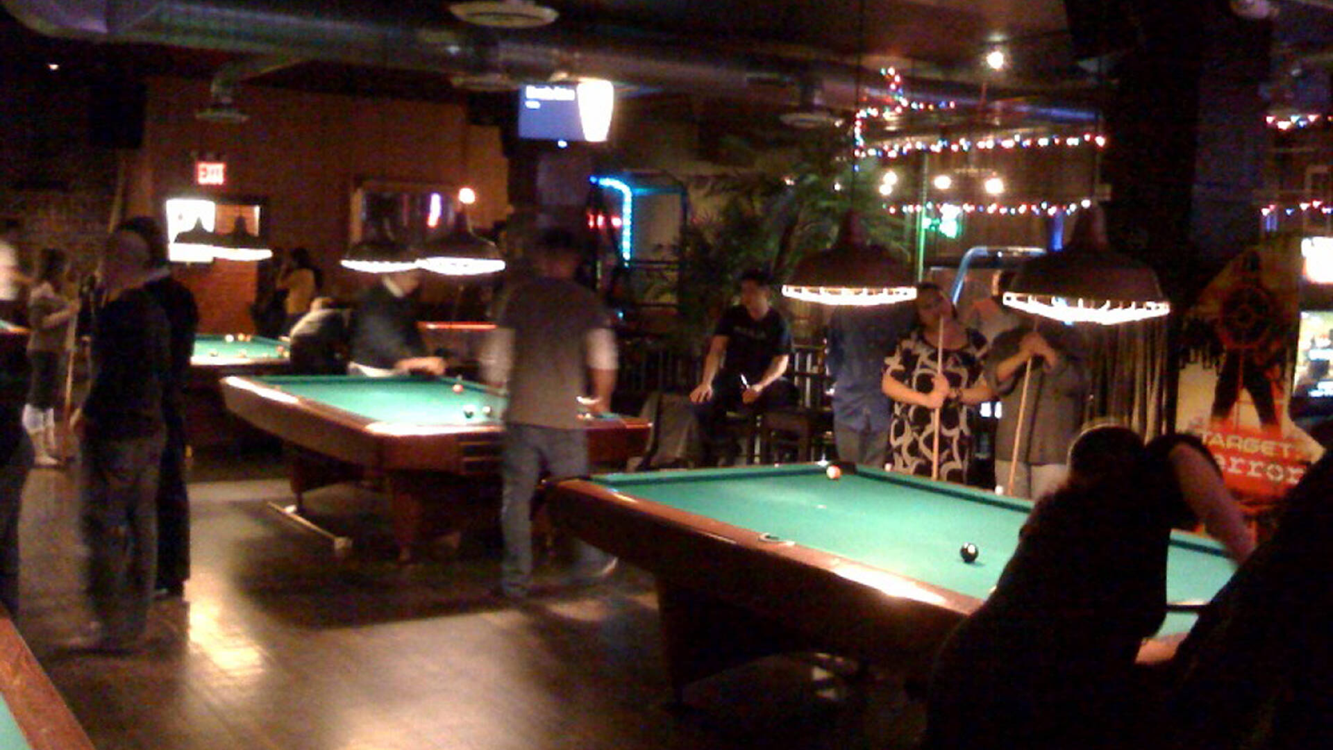 15 Best Sports Bars in NYC to Watch a Game With a Beer and Grub