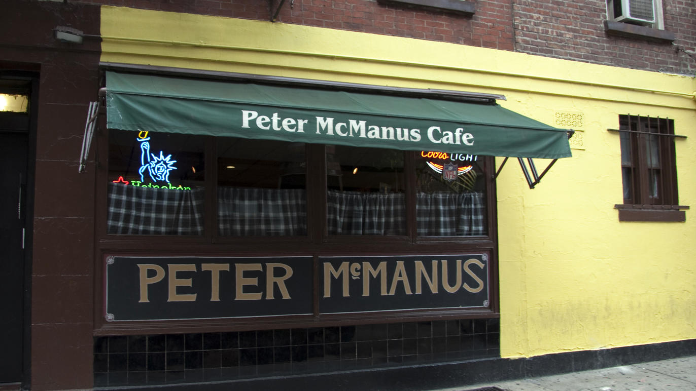 Peter McManus Café | Bars in Chelsea, New York