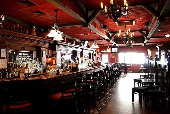 The Cuckoo’s Nest | Bars in Woodside, New York