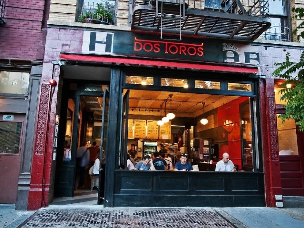 14 Best Fast Food Restaurants in NYC to Try Now