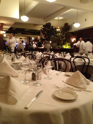 Elio’s | Restaurants in Upper East Side, New York