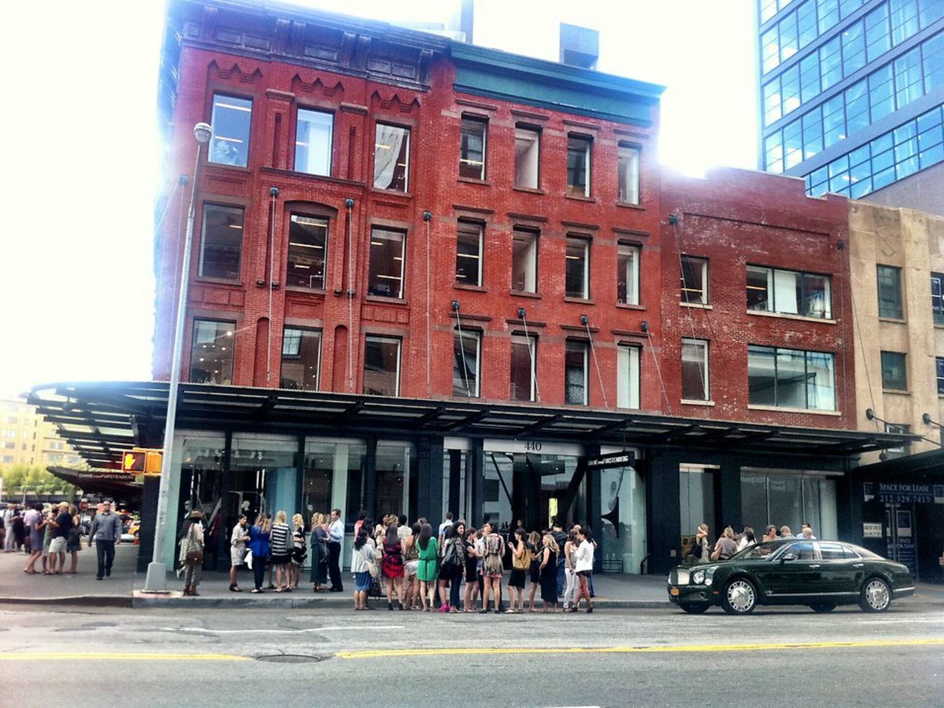 Best clothing stores in NYC for shopping the latest styles