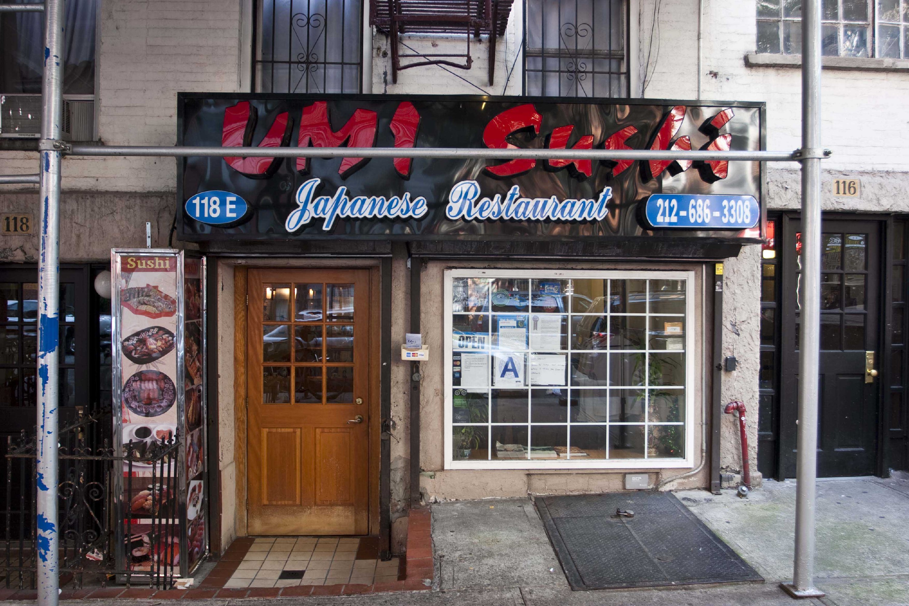 Umi Sushi | Restaurants in Midtown East, New York