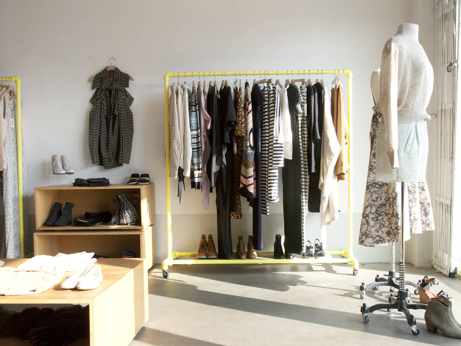 11 Best Clothing Stores in Los Angeles to Visit Right Now