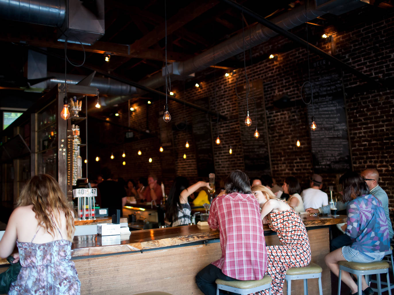 Best Highland Park bars for beer, wine and cocktails