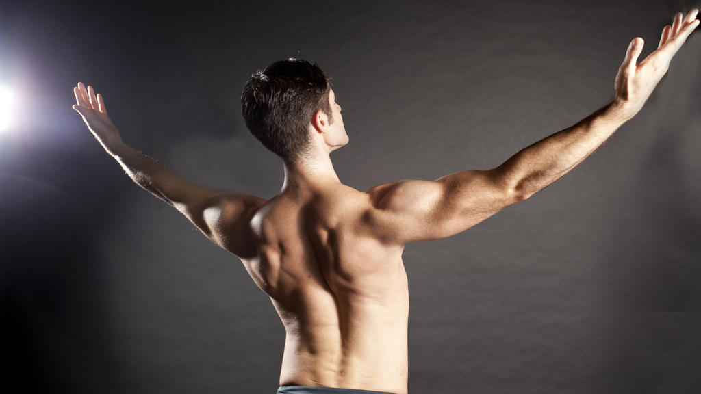 Hot dancers: Paul Taylor Dance Company’s Michael Apuzzo