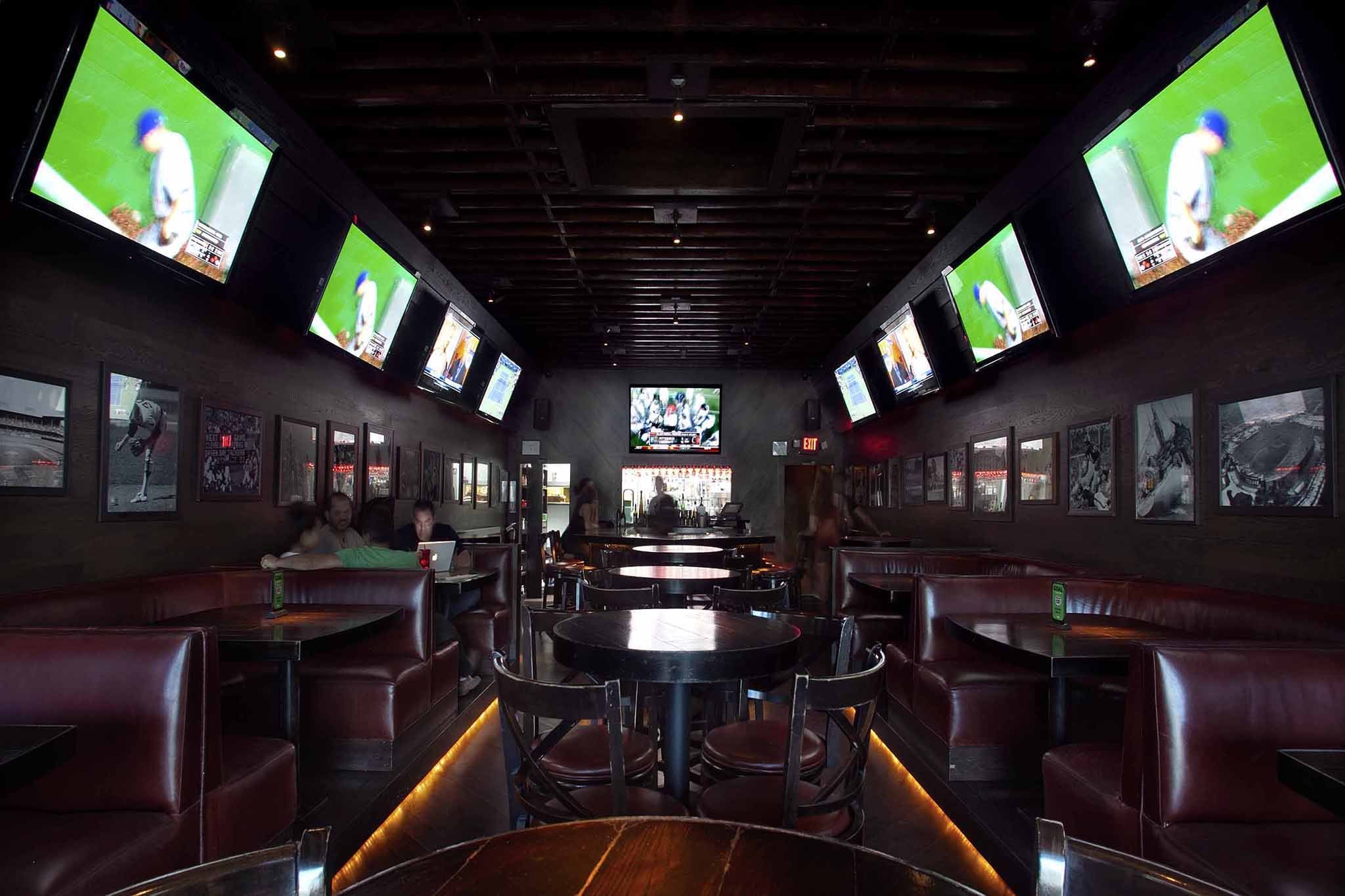 Goal | Bars in West Third Street, Los Angeles