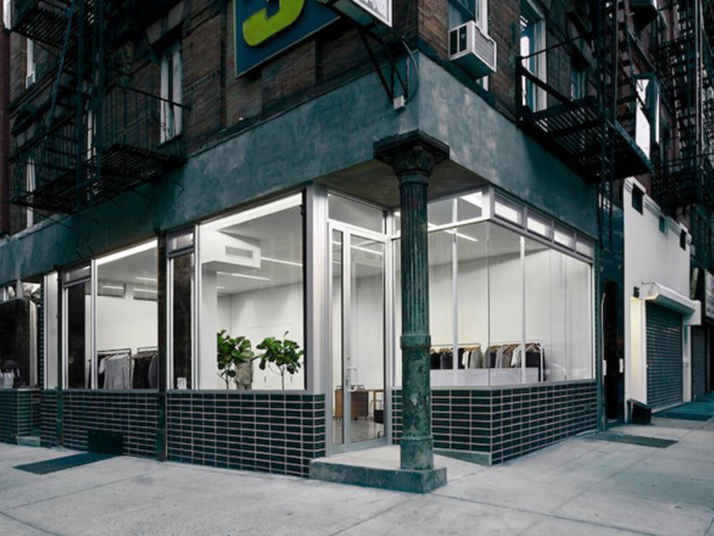 Best shops in Chinatown NYC for fashion, design and music