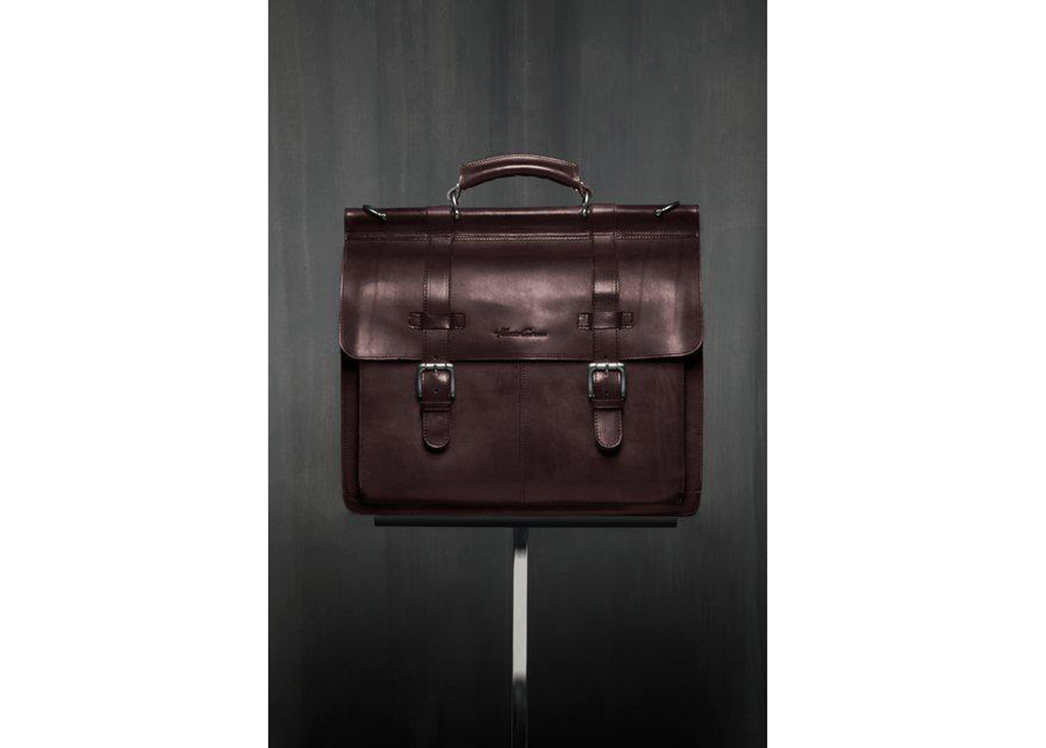 Kenneth Cole | Shopping in Soho, New York