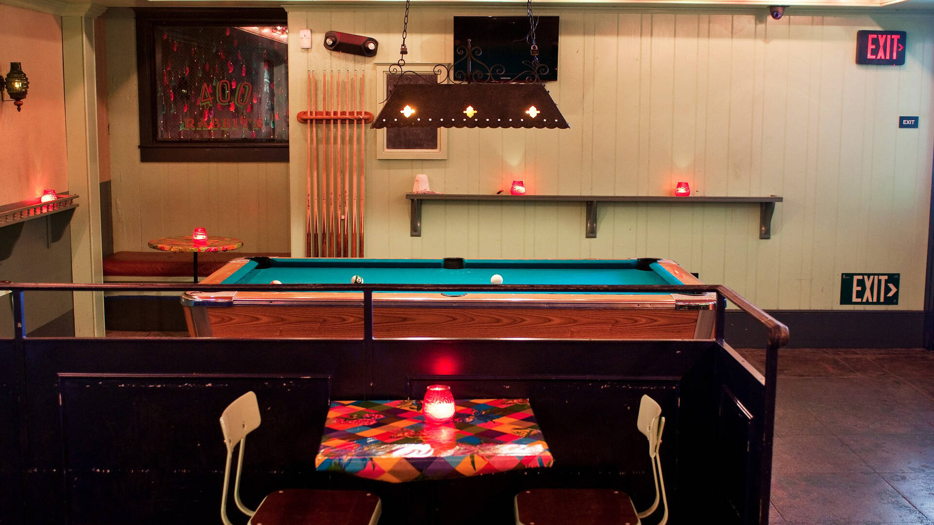 Las Perlas | Bars in Downtown Historic Core, Los Angeles