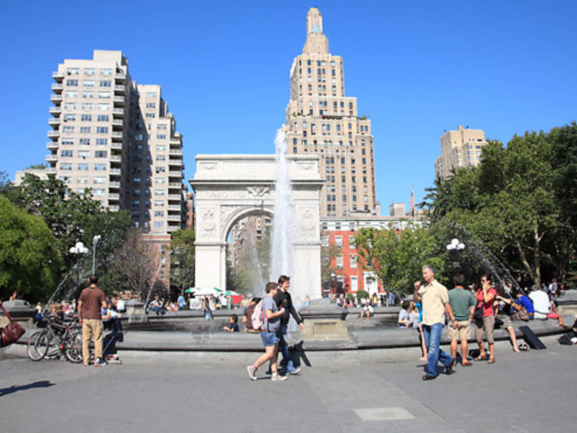 10 Best Walking Tours in NYC for 2025