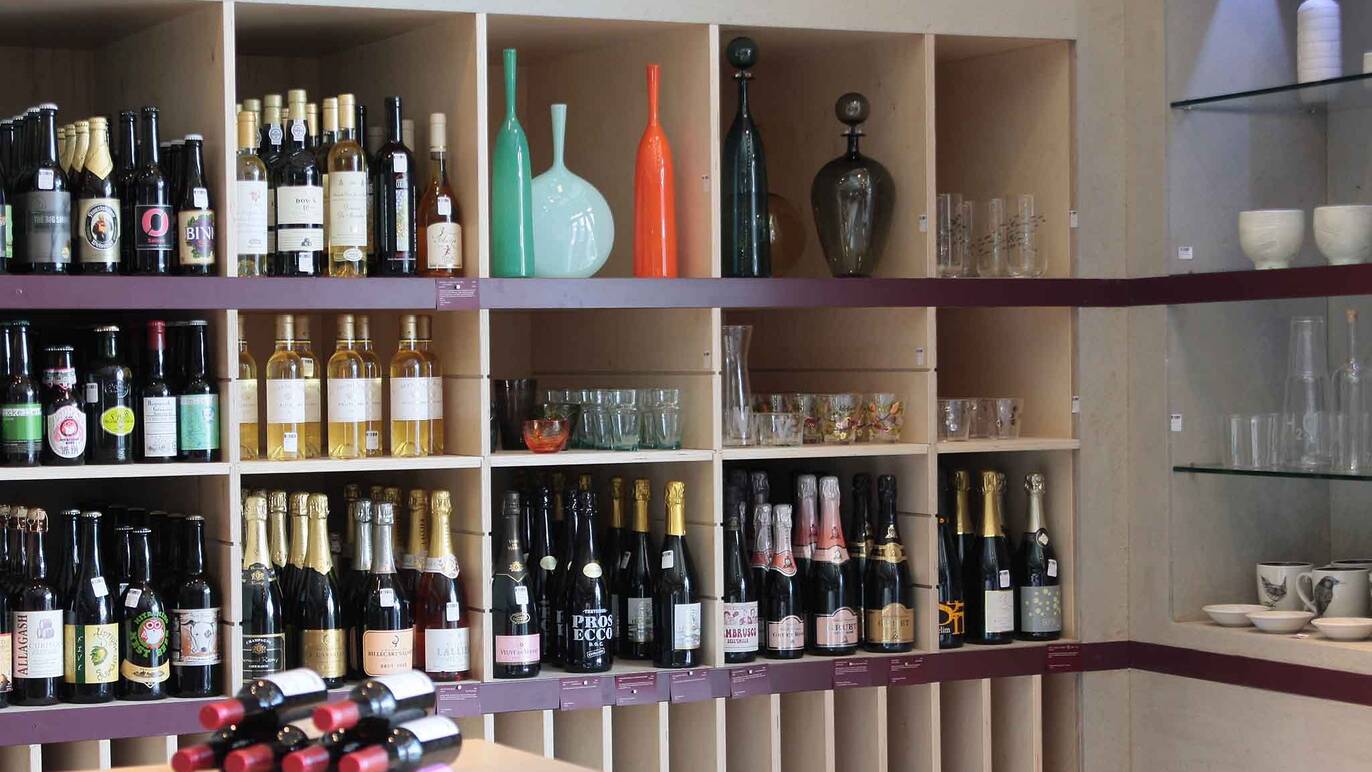 Best wine store options in Los Angeles for red, white and bubbly