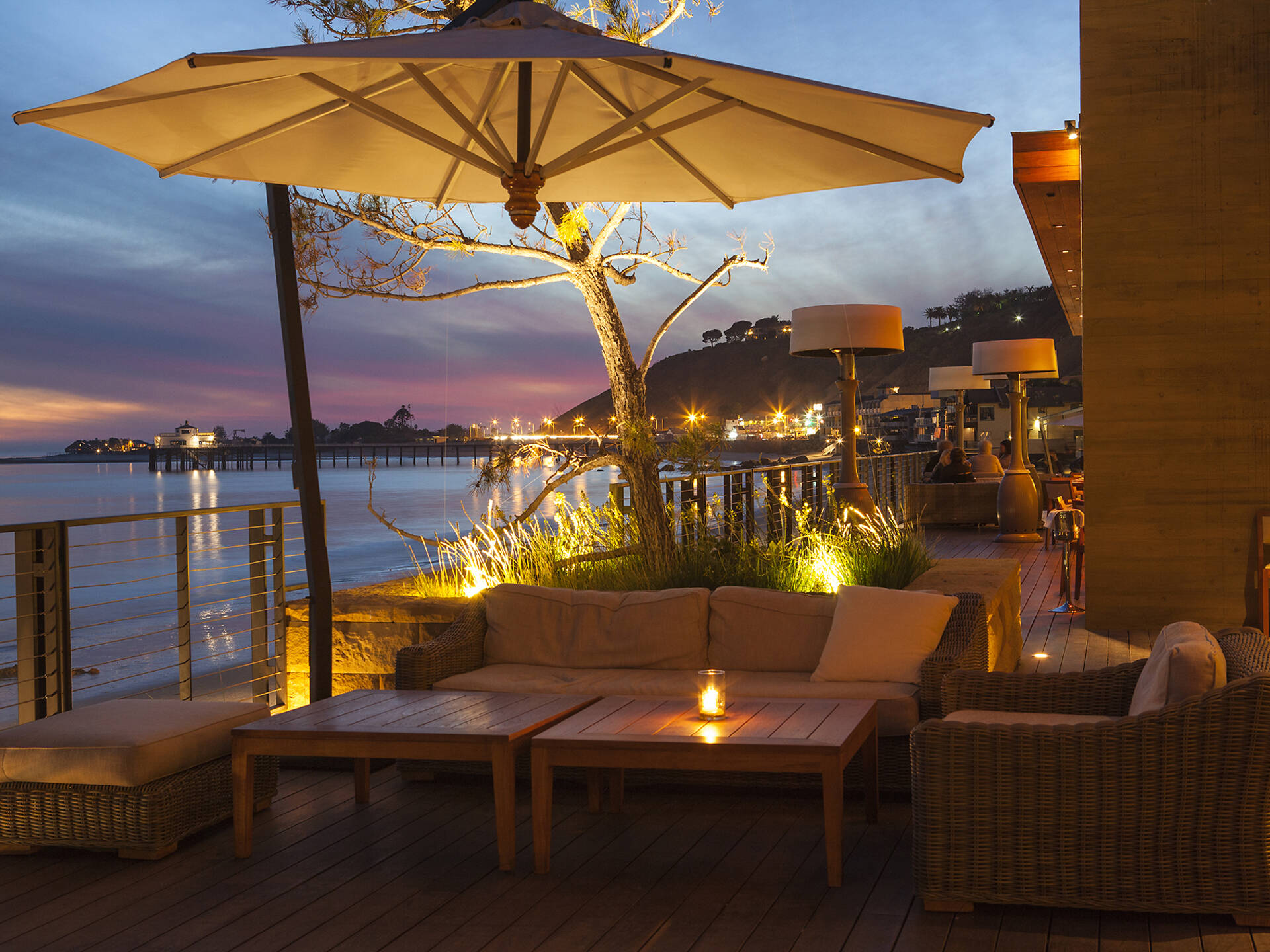 32 Best Outdoor Patios for Alfresco Dining in Los Angeles