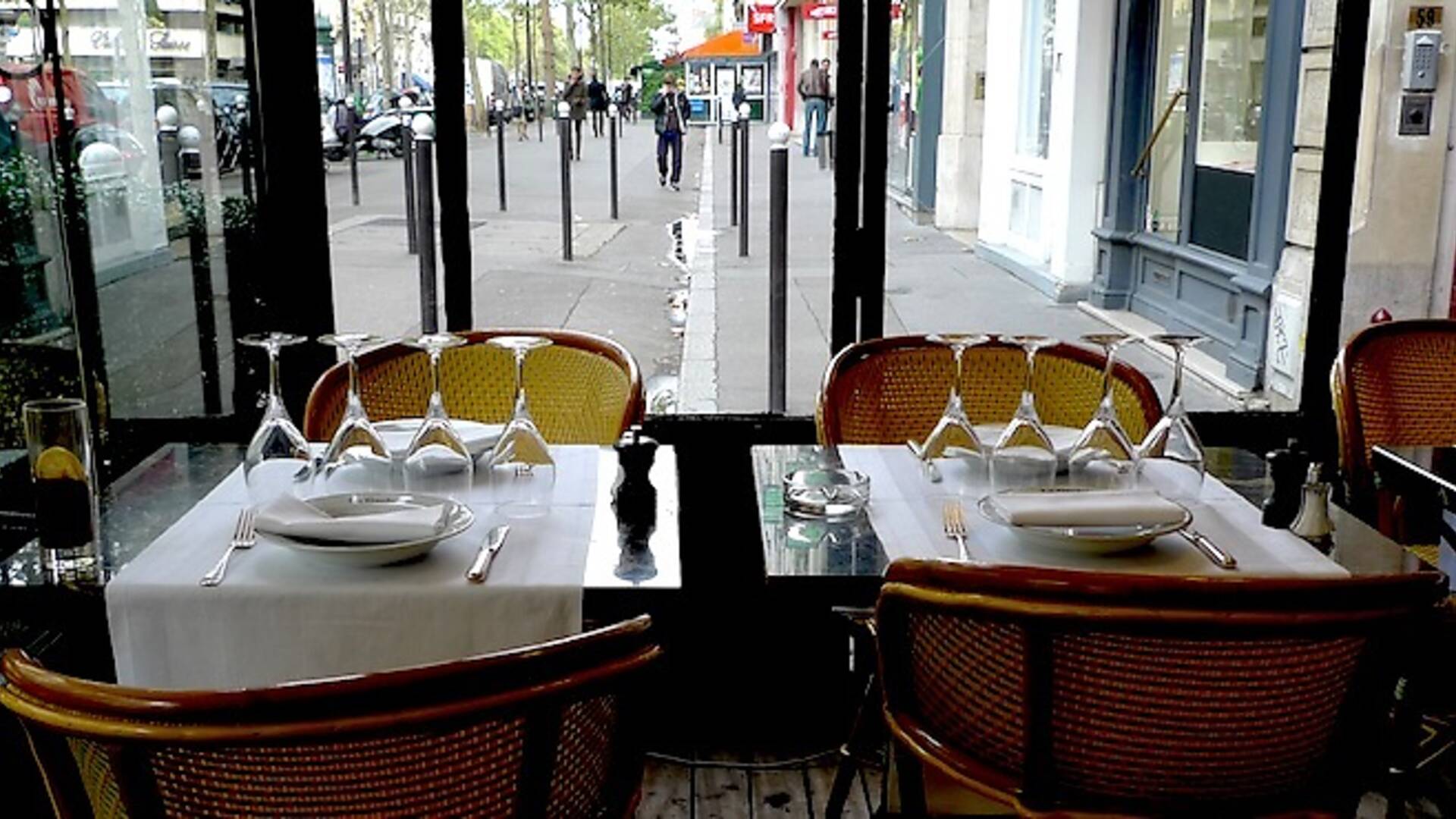 La Gauloise | Restaurants in Grenelle, Paris