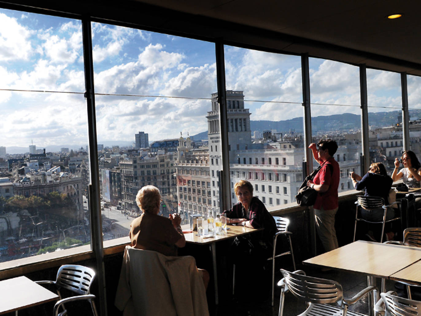 16 Best Views In Barcelona, From Restaurants to Rooftop Bars