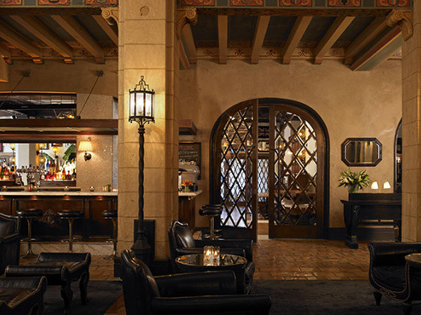 L.A.'s Best Hotel Bars and Classiest Lobby Lounges